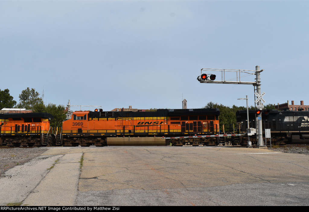 BNSF 3969